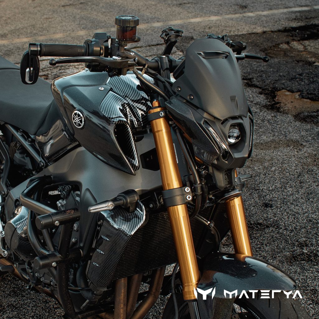 MATERYA Yamaha MT-09 Dashboard Cover Screen 2021-23 | Conquest Racing Ltd