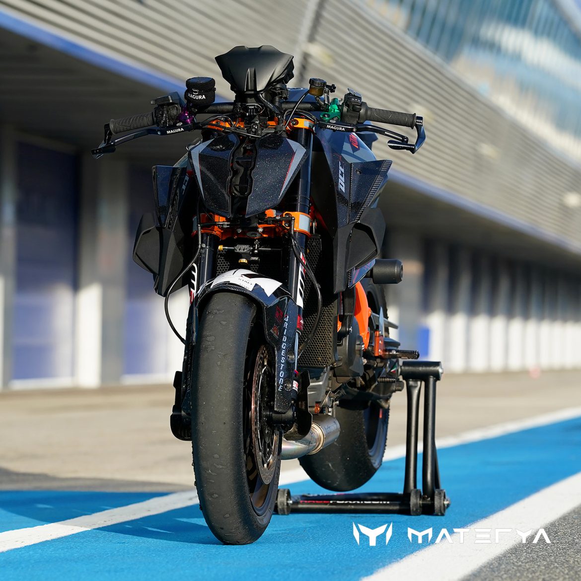 MATERYA KTM Super Duke 1290R Downforce Winglets 2020+ | Conquest Racing Ltd